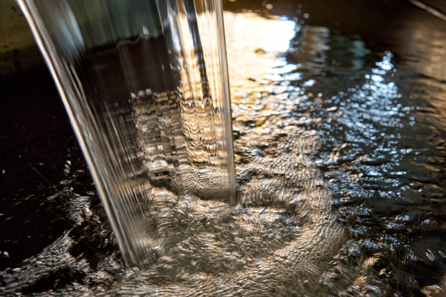 PFOS in Potable Water: Contamination & Health Risks
